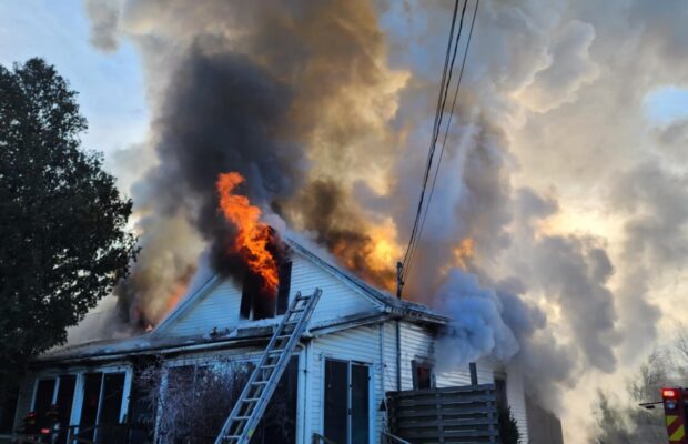 Unity Fire Destroys Home, Flower Shop | Newsradio WGAN